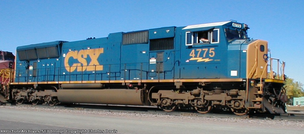 CSX 4775